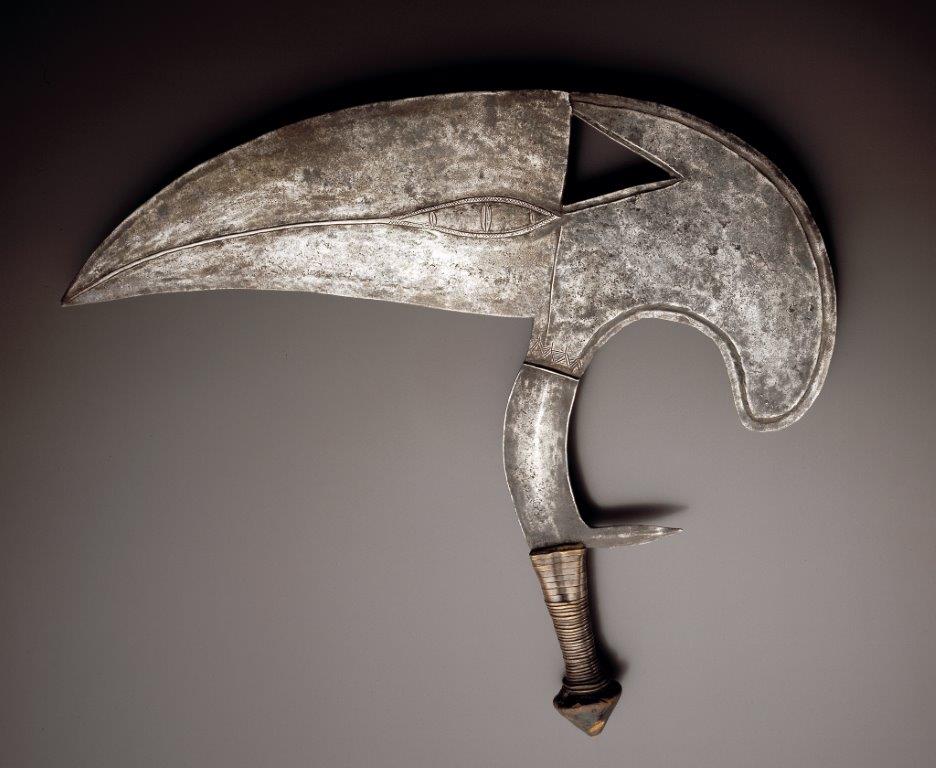 Bird's head axe - Barbier-Mueller Museum